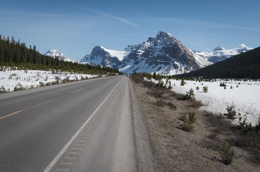 Top stops in Icefields Parkway – The most scenic drive in Canada