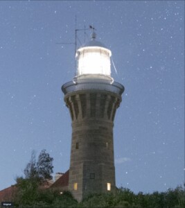 How to take tack-sharp images - Best photography sharpness tips