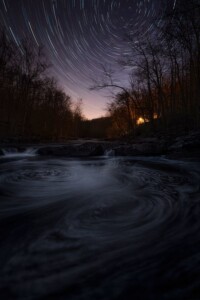 Night long exposure to capture Star Trails. Pennsylvania, USA – 20 sec ...