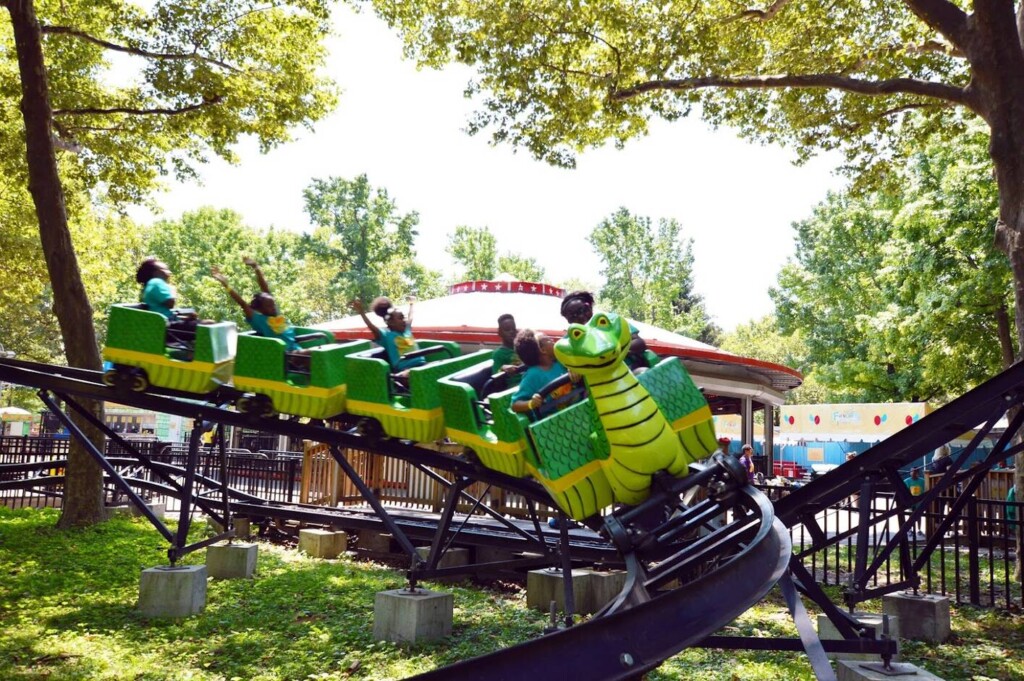 8 Best Amusement Parks in New York